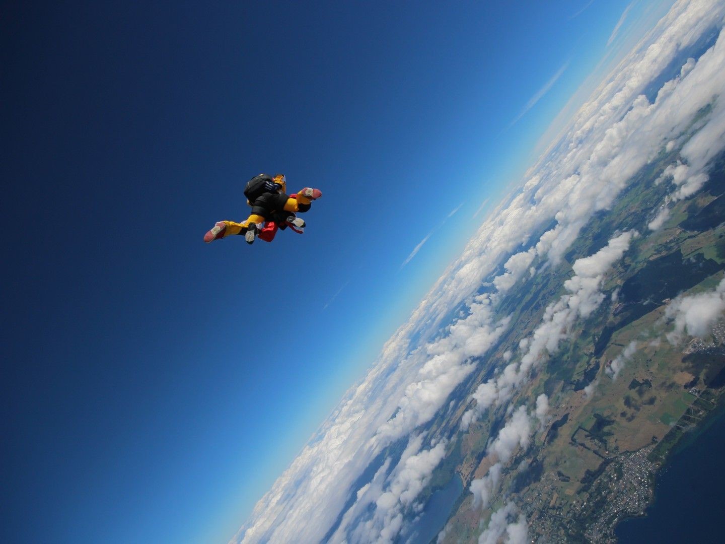 9000 Ft Skydive in NZ - Taupo Tandem Skydiving