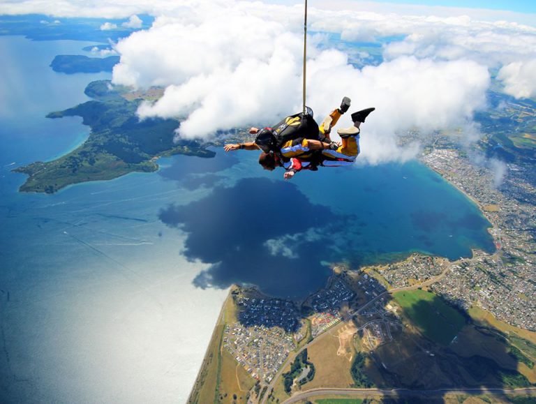 Top 7 Places to Skydive in New Zealand - Taupo Tandem Skydiving